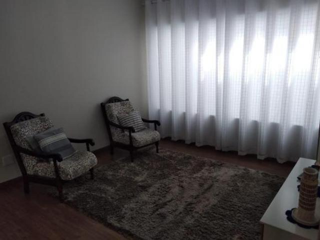 Sobrado de 238 m², 3 quartos em Silveira, Santo André