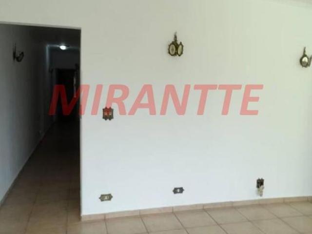 Sobrado de 238m² com 3 quartos