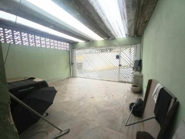 Sobrado de 2 dormitórios, 2 vagas, 3wc, gás encanado, quintal, edícula no subsolo na Vila Mazzei