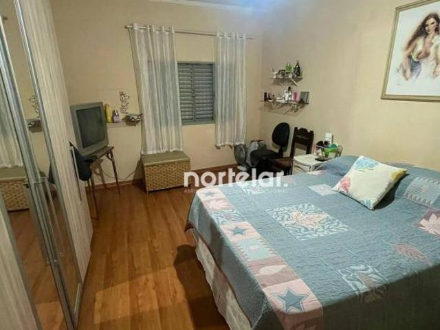 Sobrado de 2 dormitórios muito bem localizado na vila Itaberaba, imóvel bem aconchegante piso lamina