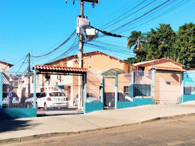 ? Sobrado de 2 dormitórios no Bairro São José | Porto Alegre. R$ 215 mil