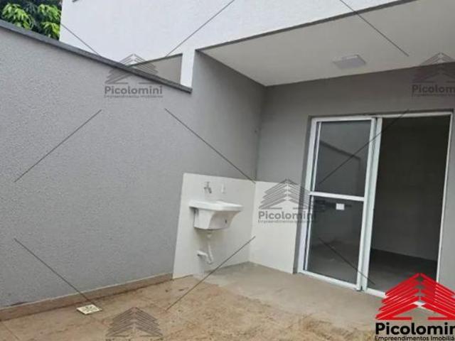 Sobrado de 2 suítes, 3 banheiros, 2 vagas grandes na garagem com 85m2 no Butantã, você se apaixonar