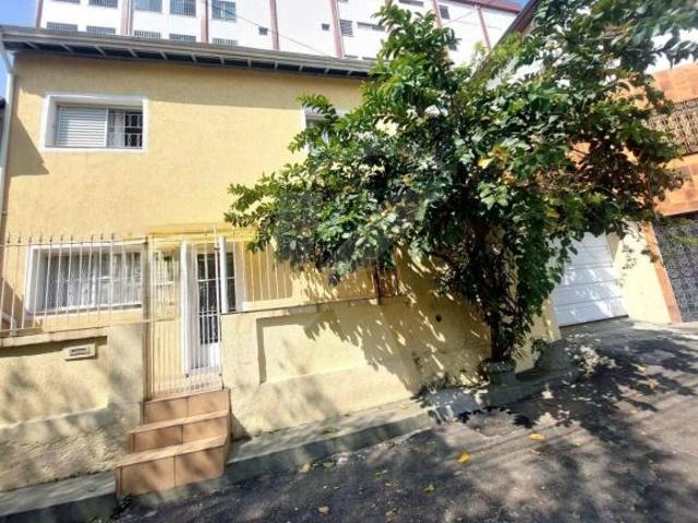Sobrado de 2 Quartos e 1 Vaga na Augusto Tolle Santana