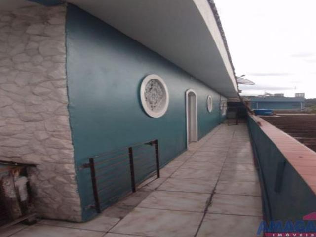 Sobrado de 2 quartos no Centro