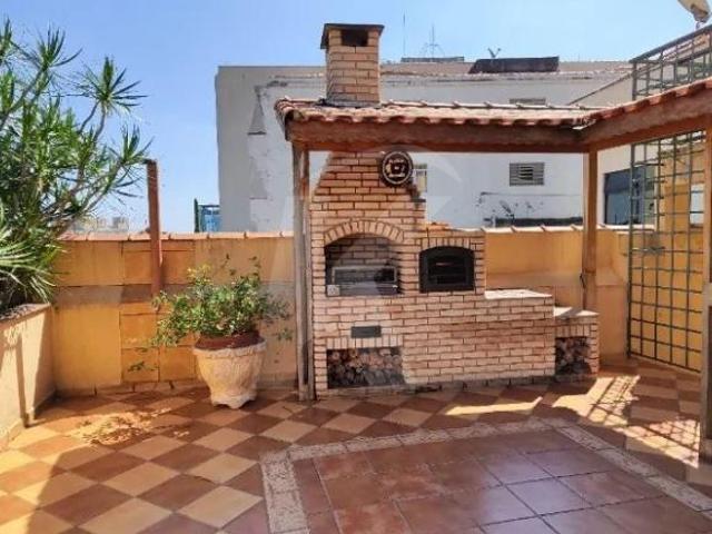 Sobrado de 340 mts², 3 quartos 3 suítes, no Jardim São Paulo