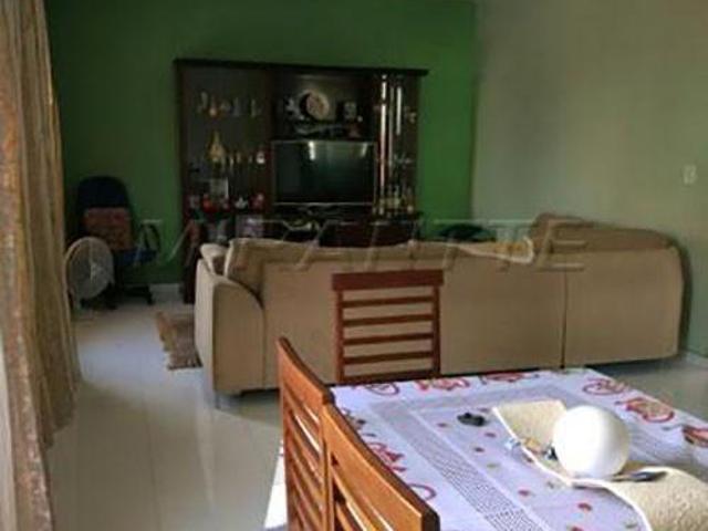 Sobrado de 340m² com 3 quartos