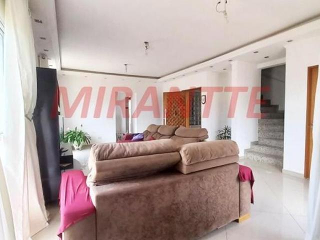 Sobrado de 350m² com 5 quartos
