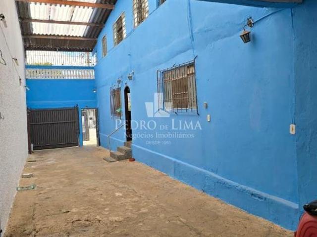Sobrado de 350m², no Jardim Penha, são 3 casas no Terreno  Térreo, superior e fundos, 7 vagas