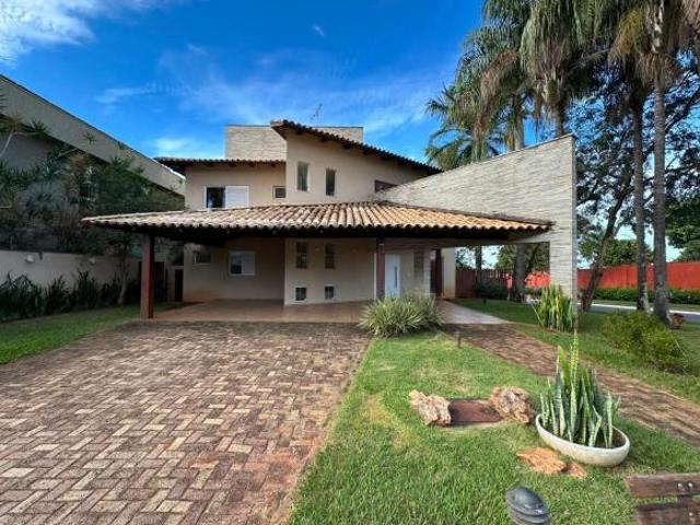 Sobrado de 354m² com 04 suítes à venda no Jardins Atenas Goiânia/Go