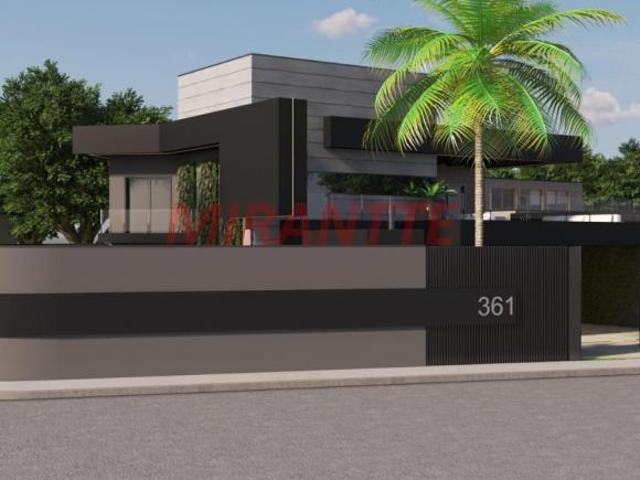 Sobrado de 360m² com 3 quartos