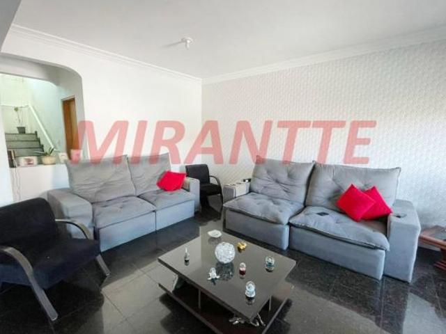Sobrado de 361m² com 3 quartos