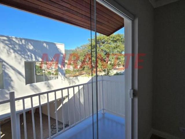Sobrado de 373.16m² com 4 quartos