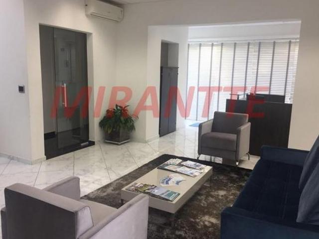 Sobrado de 371m² com 3 quartos