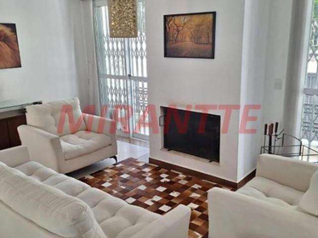 Sobrado de 380m² com 4 quartos