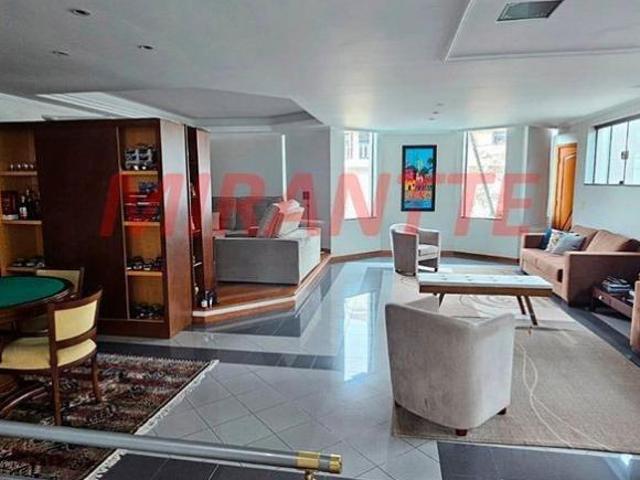 Sobrado de 380m² com 4 quartos