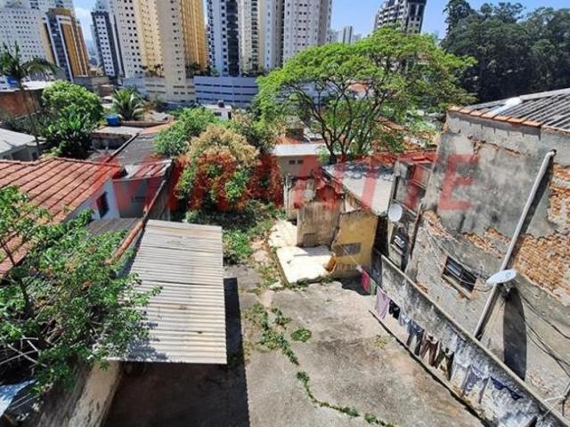 Sobrado de 381m² com 3 quartos