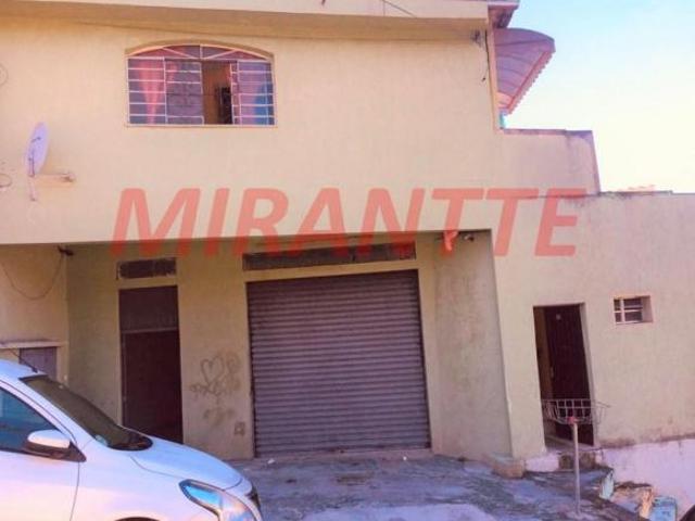 Sobrado de 391m² com 4 quartos