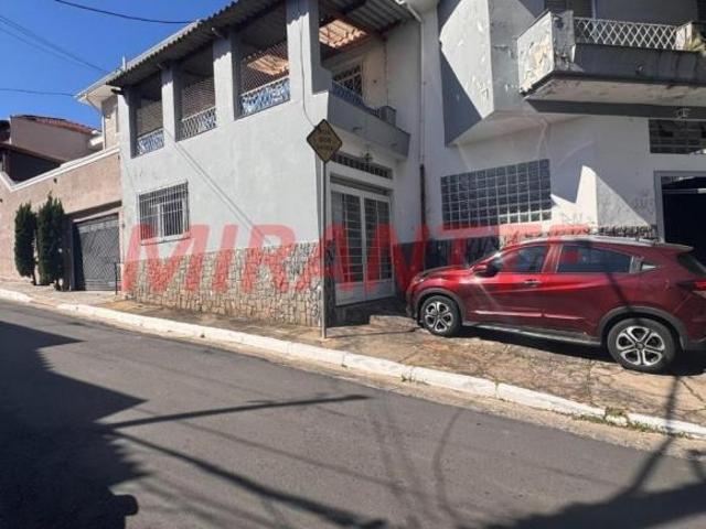 Sobrado de 300m² com 2 quartos