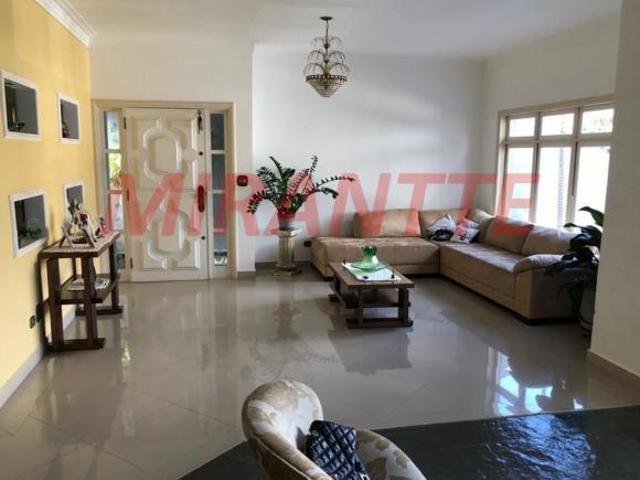 Sobrado de 300m² com 3 quartos