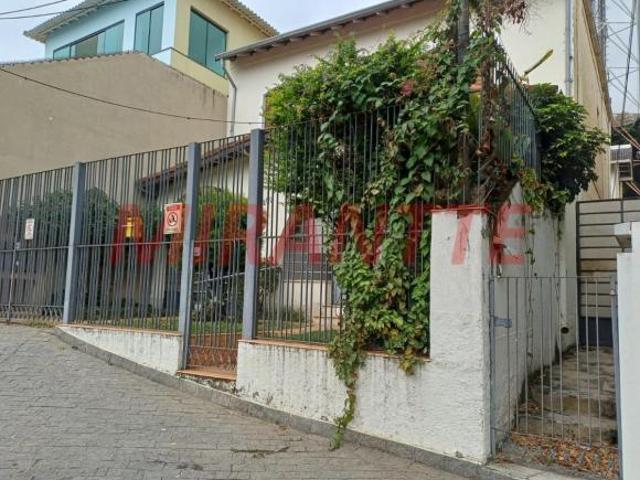 Sobrado de 300m² com 3 quartos