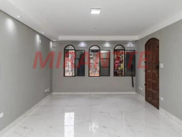 Sobrado de 300m² com 3 quartos
