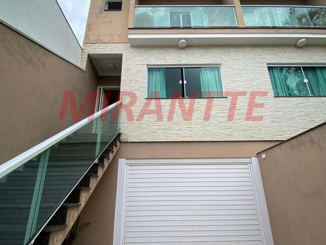 Sobrado de 300m² com 3 quartos