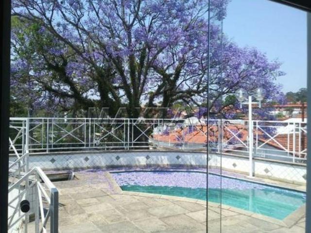 Sobrado de 300m², com 4 dormitórios, 2 suítes, closet, hidro massagem, e 4 vagas Jardim Tremembé