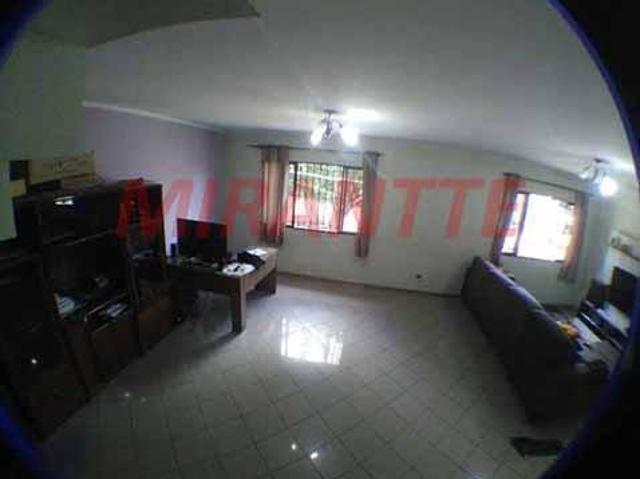 Sobrado de 315m² com 4 quartos