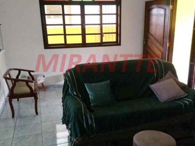 Sobrado de 3160m² com 3 quartos