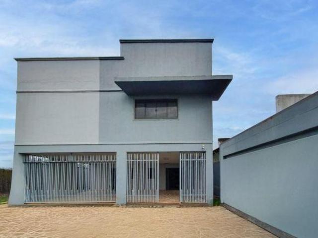 Sobrado de 318 m² com 07 quartos à venda no Vera Cruz ao lado do Cartório de Registro de Imóveis e T