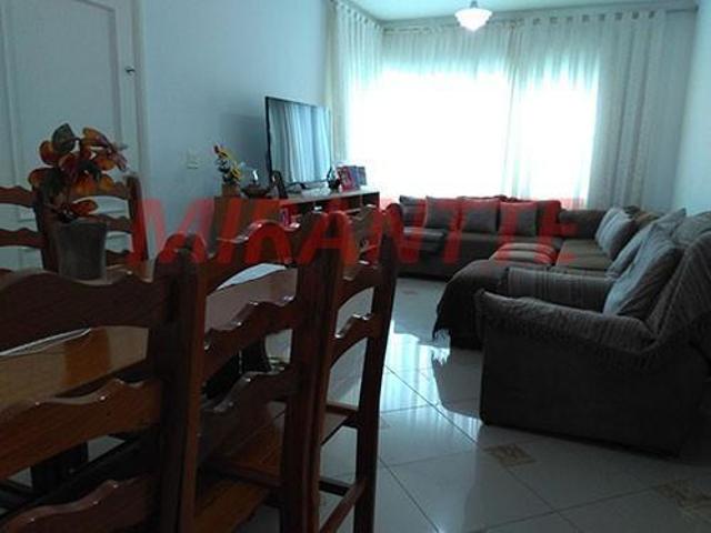 Sobrado de 323m² com 3 quartos