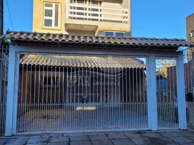 Sobrado de 3 dorm. no Nova Ipanema