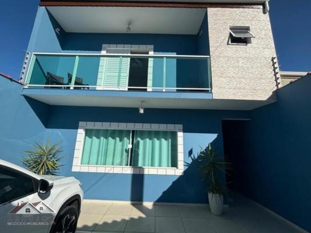Sobrado de 3 dormitórios, 3 vagas e área gourmet em Caieiras !