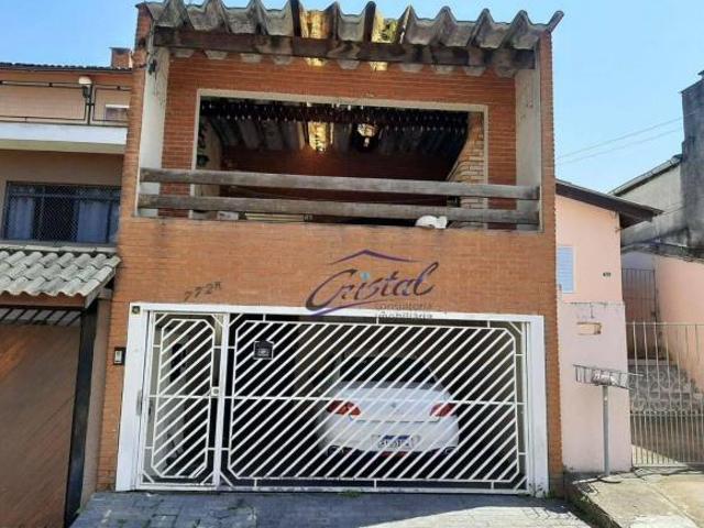 Sobrado de 3 dormitórios 1 suite 2 vagas de garagem