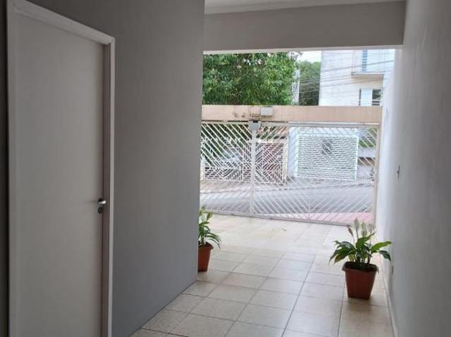 Sobrado de 3 Dormitórios à Venda no Jardim Karolyne, Votorantim 280 m²