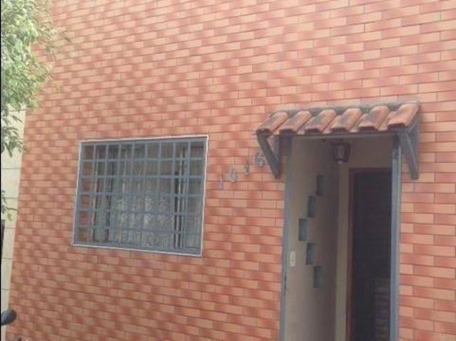 SOBRADO DE 3 DORMITÓRIOS EM POMPEIA/PERDIZES