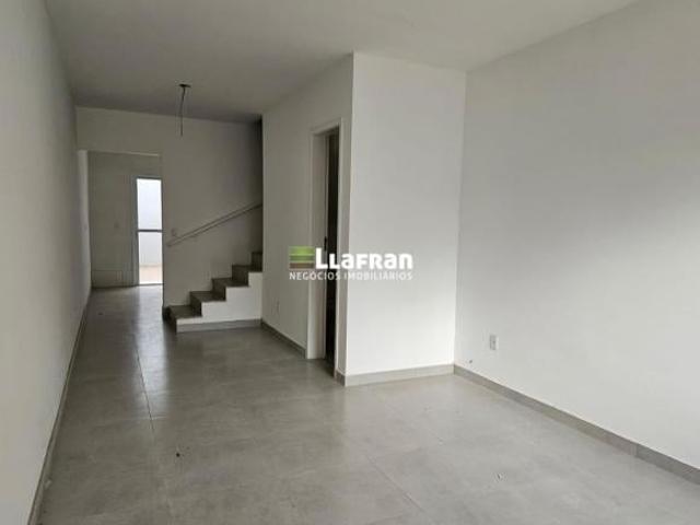 Sobrado de 3 dormitórios Jardim Pinheiros