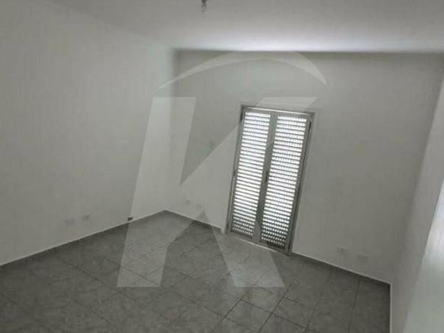 Sobrado de 3 quartos, 1 suíte e 1 com vaga na Parada Inglesa
