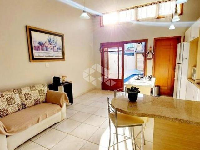 Sobrado de 3 Quartos com Suíte, Piscina e 2 Vagas Próximo à PUC e Bourbon Ipiranga