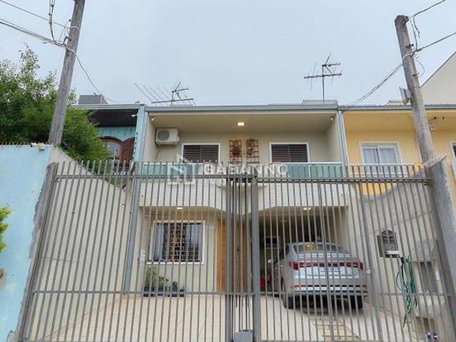 Sobrado de 3 Quartos no Bairro Hauer – Curitiba