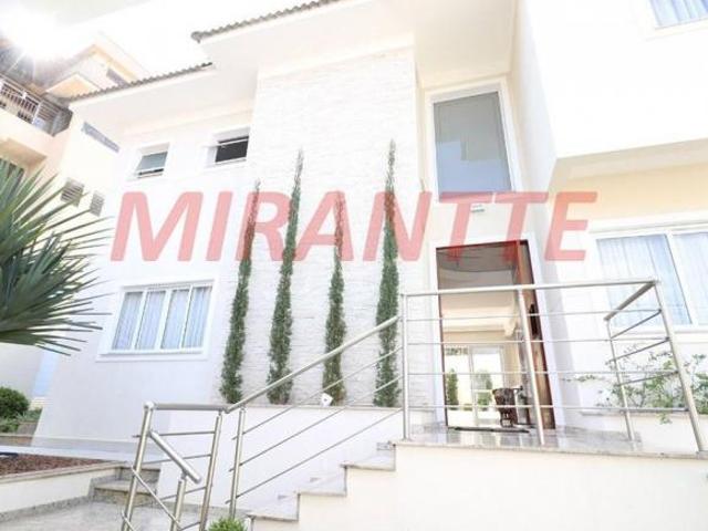 Sobrado de 490m² com 4 quartos
