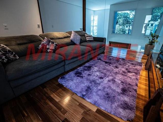 Sobrado de 400m² com 3 quartos