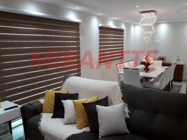 Sobrado de 400m² com 4 quartos