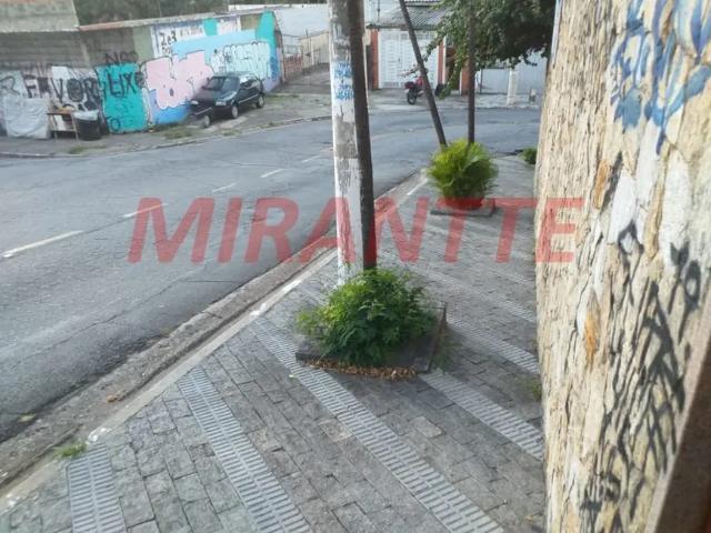 Sobrado de 400m² com 4 quartos em Santa Teresinha