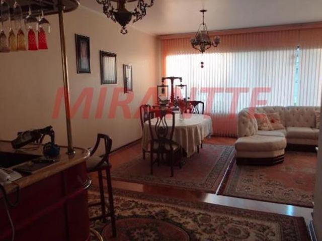 Sobrado de 400m² com 6 quartos