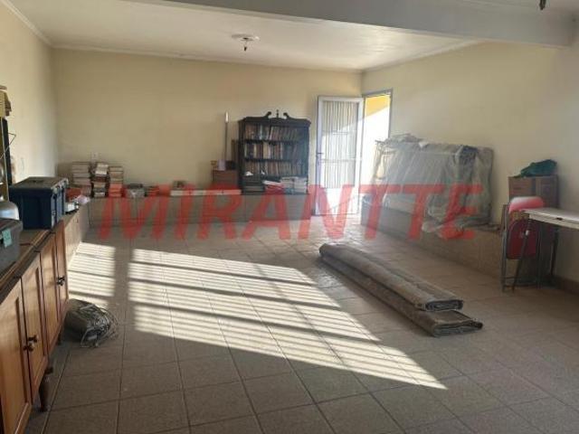 Sobrado de 420m² com 4 quartos