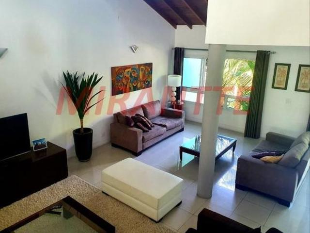 Sobrado de 430m² com 4 quartos