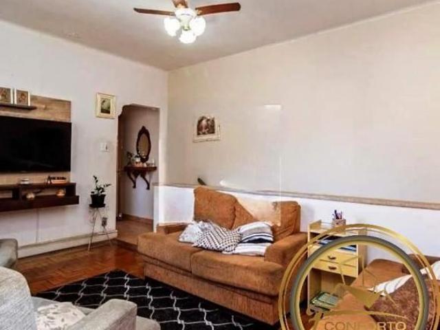 Sobrado de 4 dormitórios, living ambientes, lavabo, terraço, banheiro social, copa/cozinha, amplo qu
