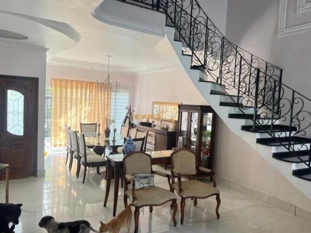 Sobrado de 4 Dorms sendo 2 Suites Jd.Apollo São José dos Campos SP