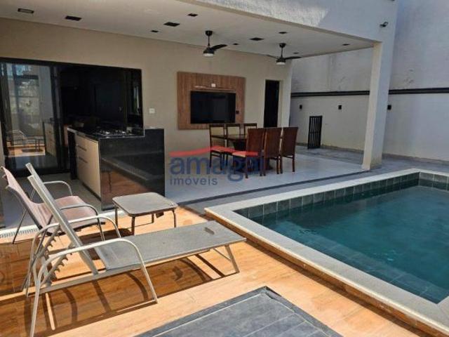 Sobrado de 4 quartos para venda no condomínio Vivva Residencial Clube em Jacareí SP